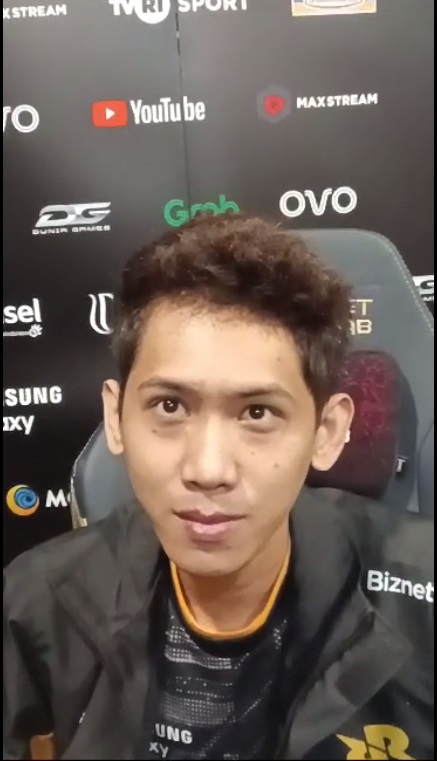 Berhasil Winstreak MPL S12, Rave Berikan Pesan Humble Untuk Player RRQ ...